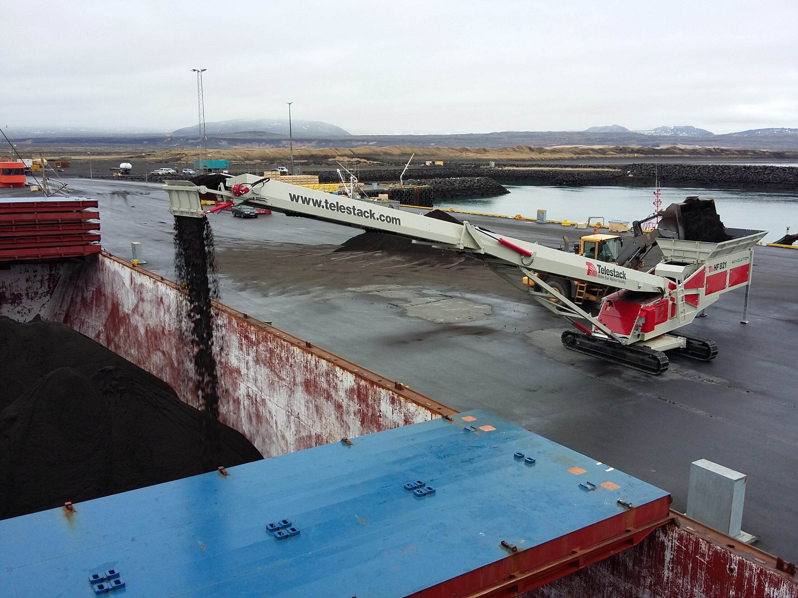 Direct Feed Barge/ Ship Loader - Global Port Equipment