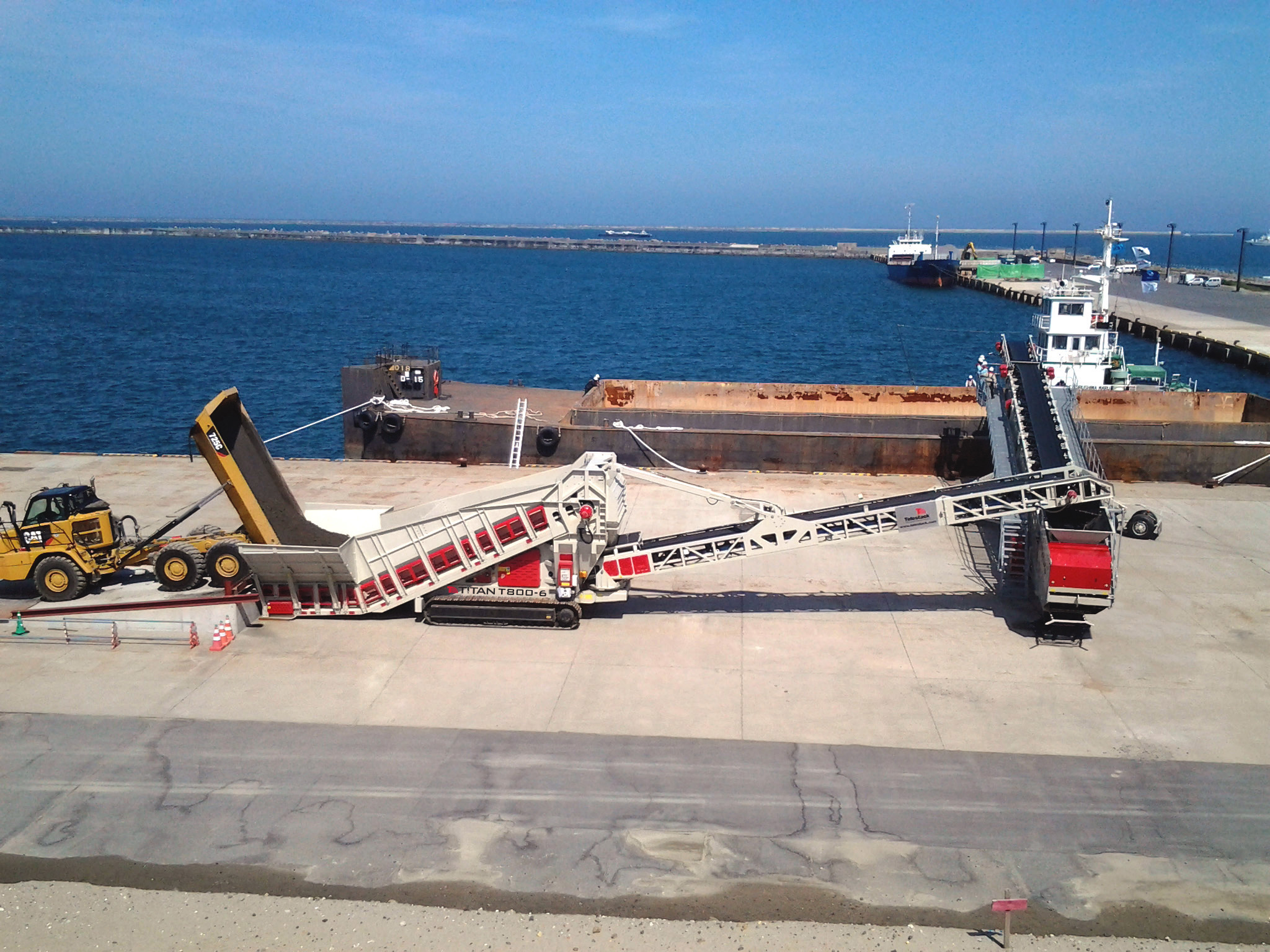 Barge / Shiploading direct From Trucks - Global Port Equipment